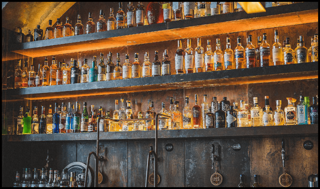 Aménager et décorer un bar chez soi à la maison - Apéritissimo ...