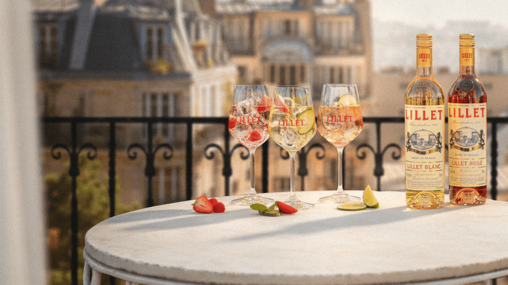 Le Lillet : l'apéritif français rafraîchissant à base de vin ...