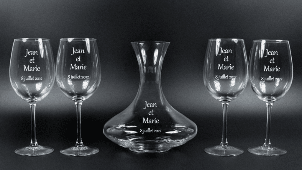 Verre gravé personnalisé : l'art du sur-mesure - Apéritissimo - février ...