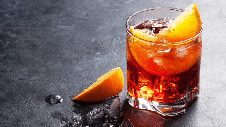 Le cocktail Americano : recette rafraîchissante et savoureuse ...