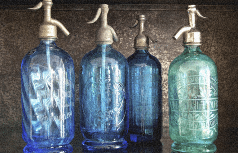 Tout savoir sur l'eau de Seltz : origine et caractéristiques ...