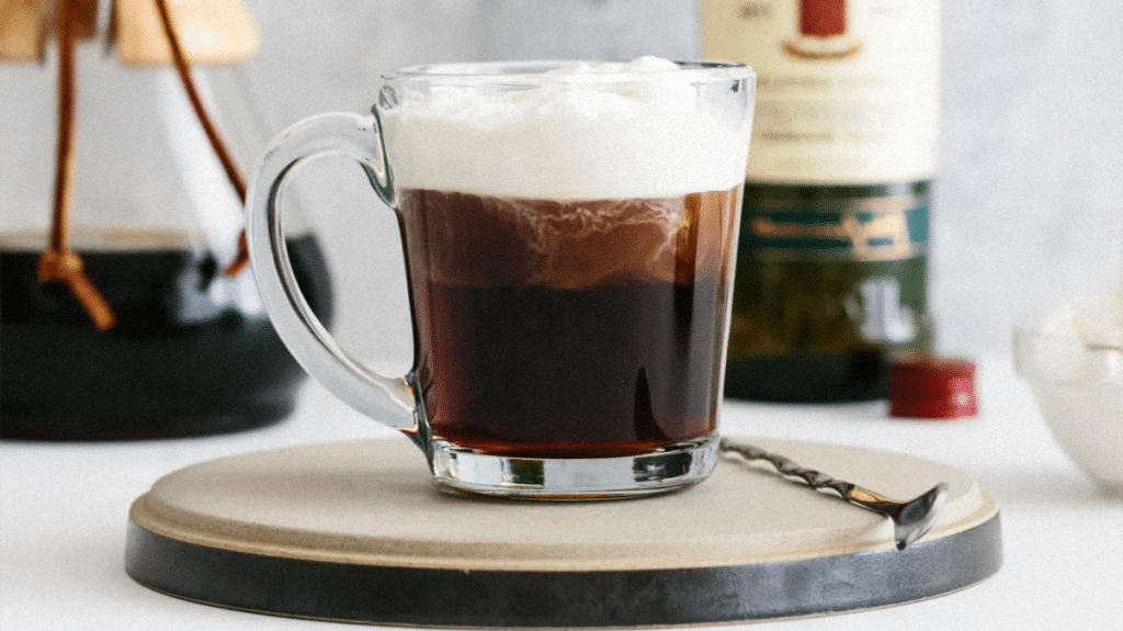 Recette Irish Coffee : le mariage parfait entre café et whisky ...